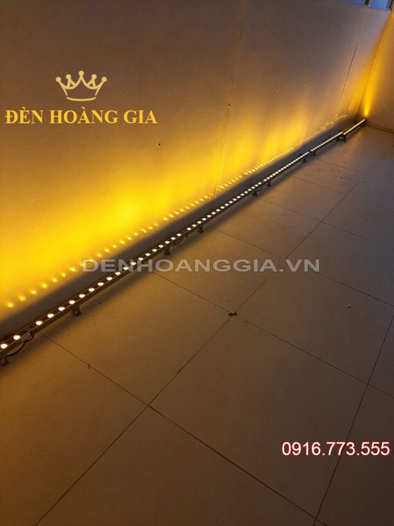 Đèn led thanh chiếu hắt ngoài trời 1m 18w